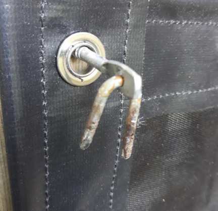 Poor man's quick release fasteners - Heavy Duty Tarps Canada